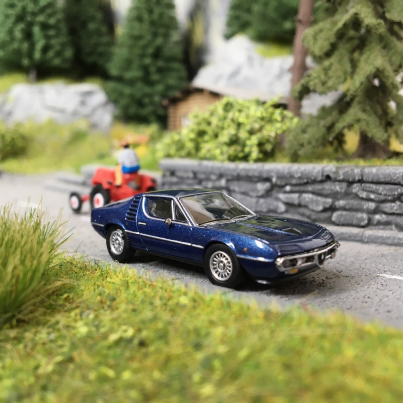 Alfa Romeo Montreal Bleu-HO 1/87-PCX87 0075 modélisme