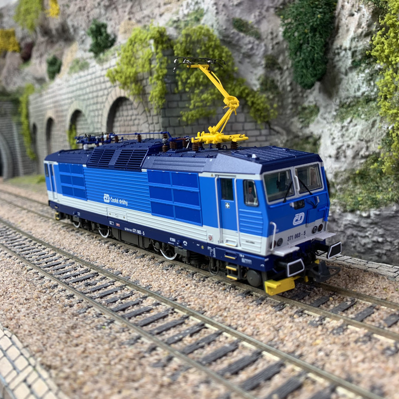 Locomotive éléctrique 371 003-5, CD, digital son- ROCO 71228
