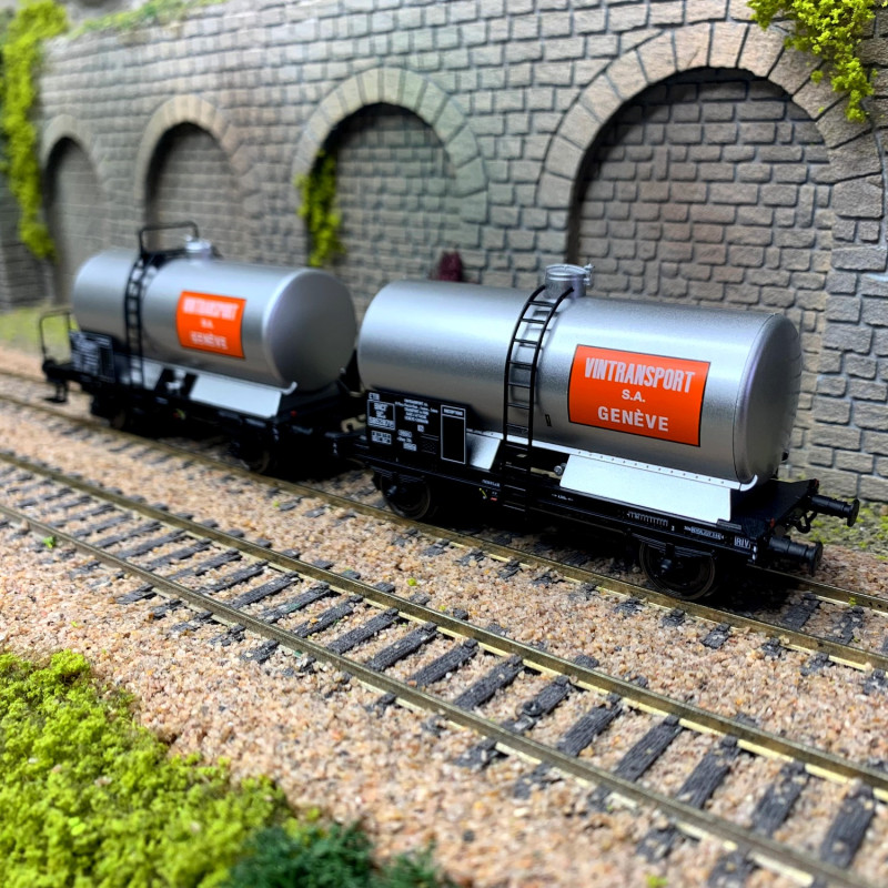 Set de 2 Wagons citernes OCEM 29 "VINTRANSPORT GENEVE", SNCF - Ree WB716