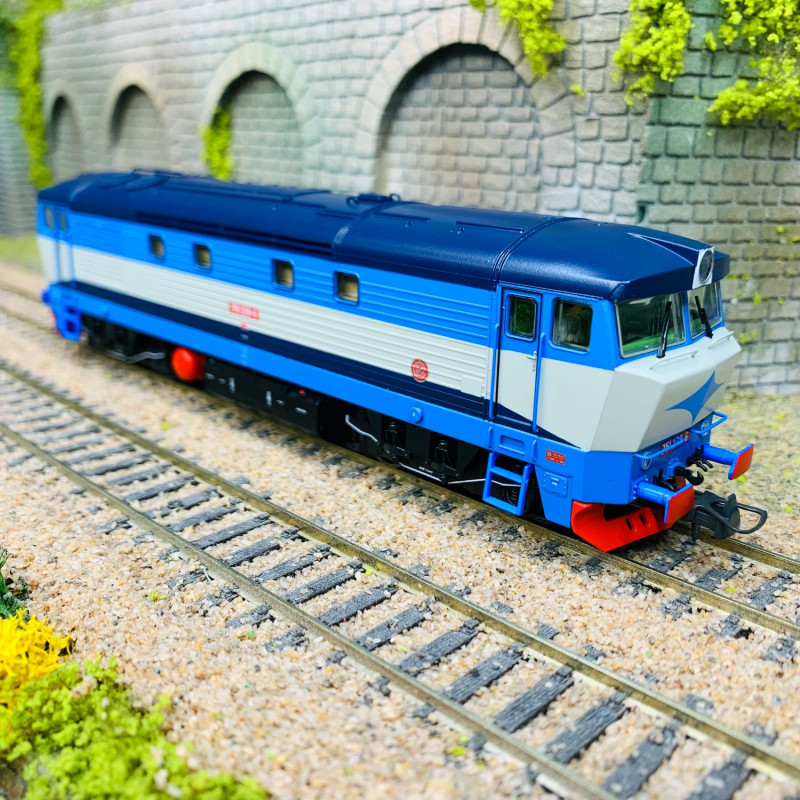 Locomotive diesel 751 229-6, CD, Ep V, Digital Son - ROCO 70925 - HO 1/87