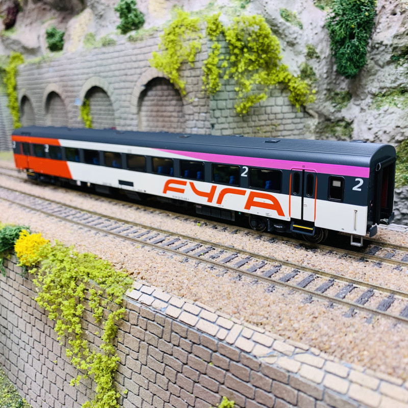Voiture voyageurs FYRA ICRM 2e classe, NS, Ep VI - LSMODELS 44057-1 ...