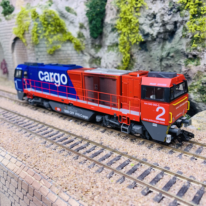 Locomotive diesel Vossloh G 2000 BB, CFF, Ep VI, digital son - TRIX ...