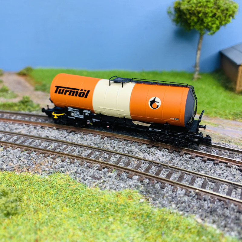 Wagon-citerne isolé "Turmöl", ÖBB, Ep IV-V - ARNOLD HN6632 - N 1/160