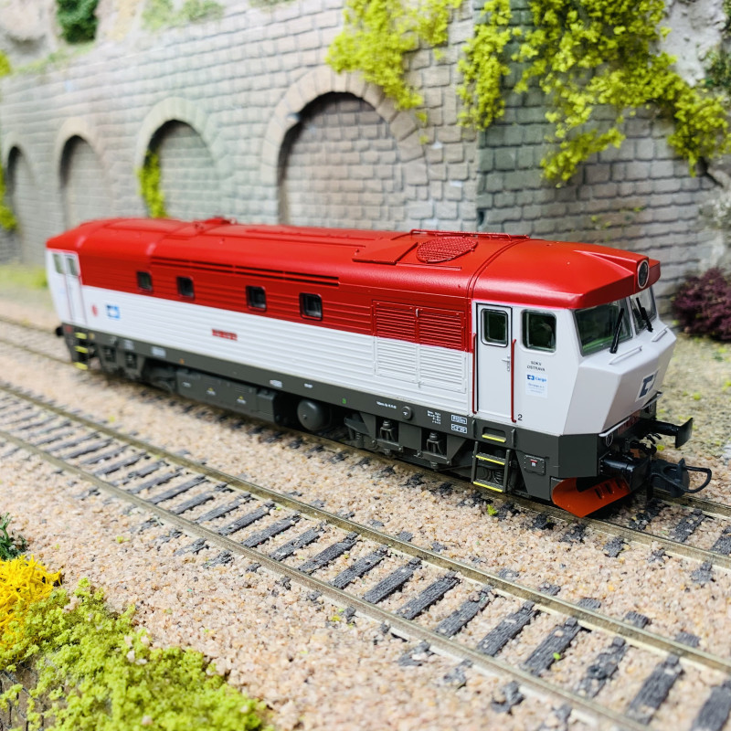Locomotive diesel 751 176-9, CD Cargo, Ep VI, Digital Son - ROCO 70927 ...