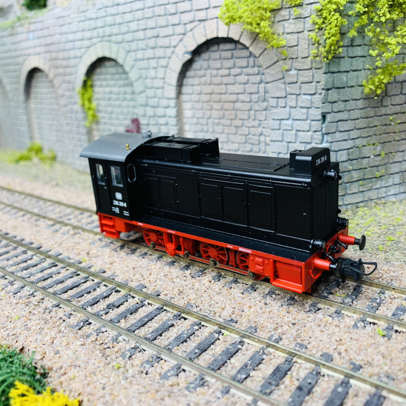 Locomotive diesel 236. 216-8, DB, Ep IV, Digital Son - ROCO 70801 - HO 1/87