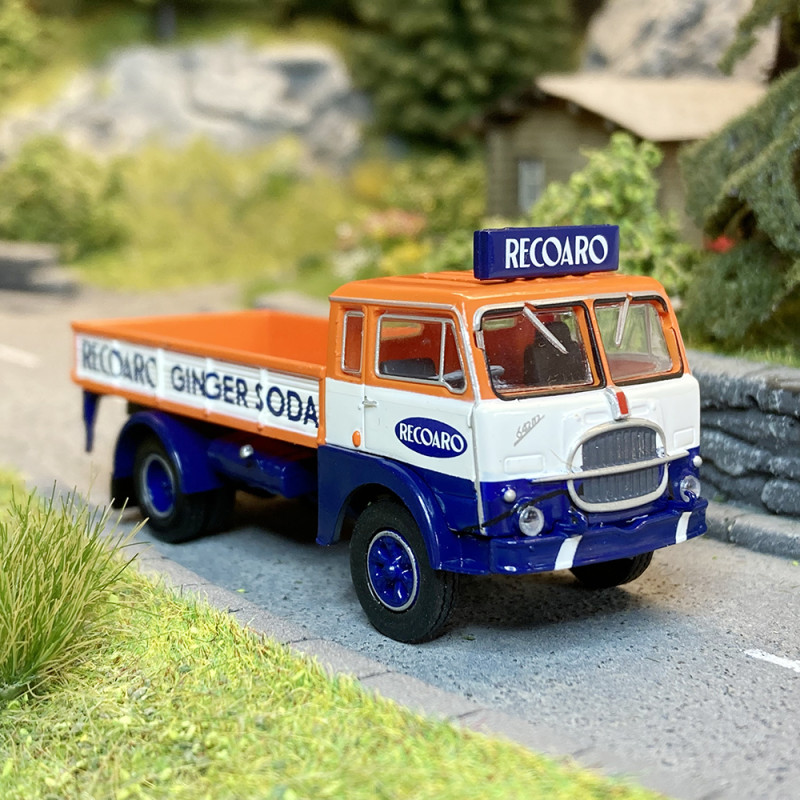 Fiat 642, plateau à ridelle, "Recoaro" 1962 - Brekina 58605