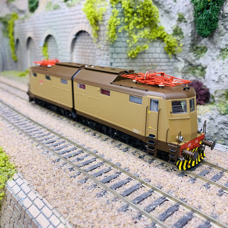 Locomotive électrique série E.636, FS, Ep IV-V, Digital Son - RIVAROSSI ...
