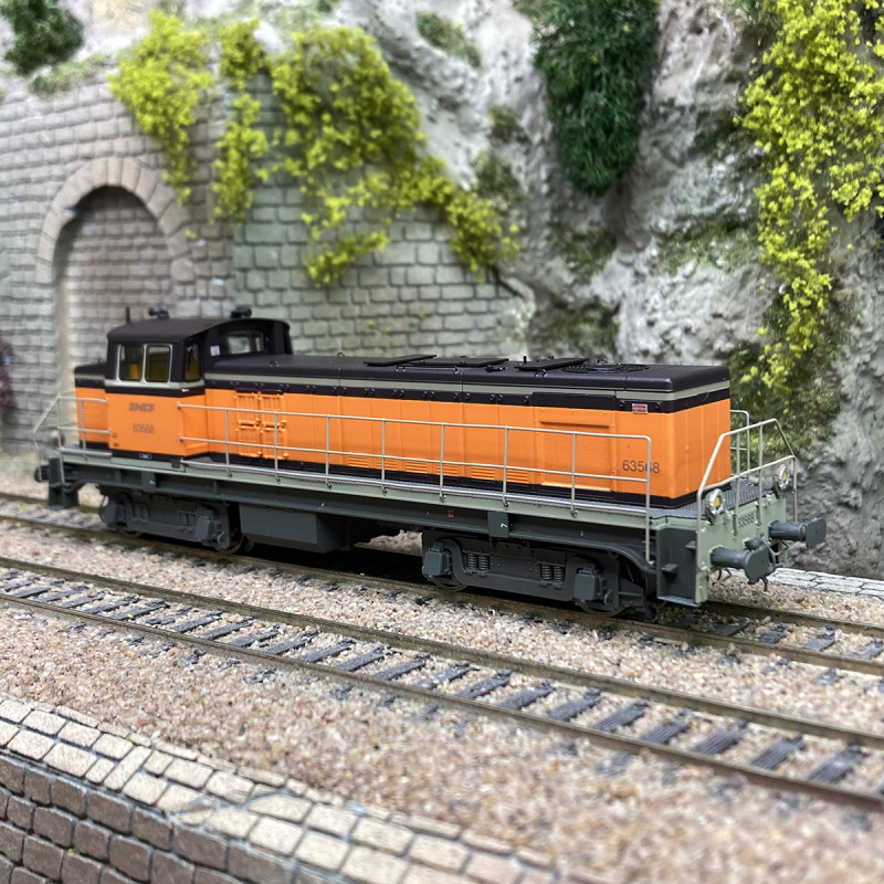 Locomotive diesel BB 63568, Arzens, SNCF - REE JM-010