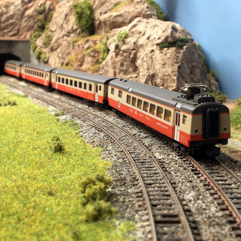 4 wagons express Swiss Express, CFF, Ep. IV - MINITRIX 18720 - N 1/160