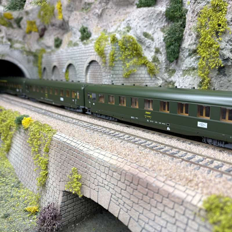 MARKLIN - Modélisme ferroviaire HO 3 rails et Z 2 rails locomotives ...