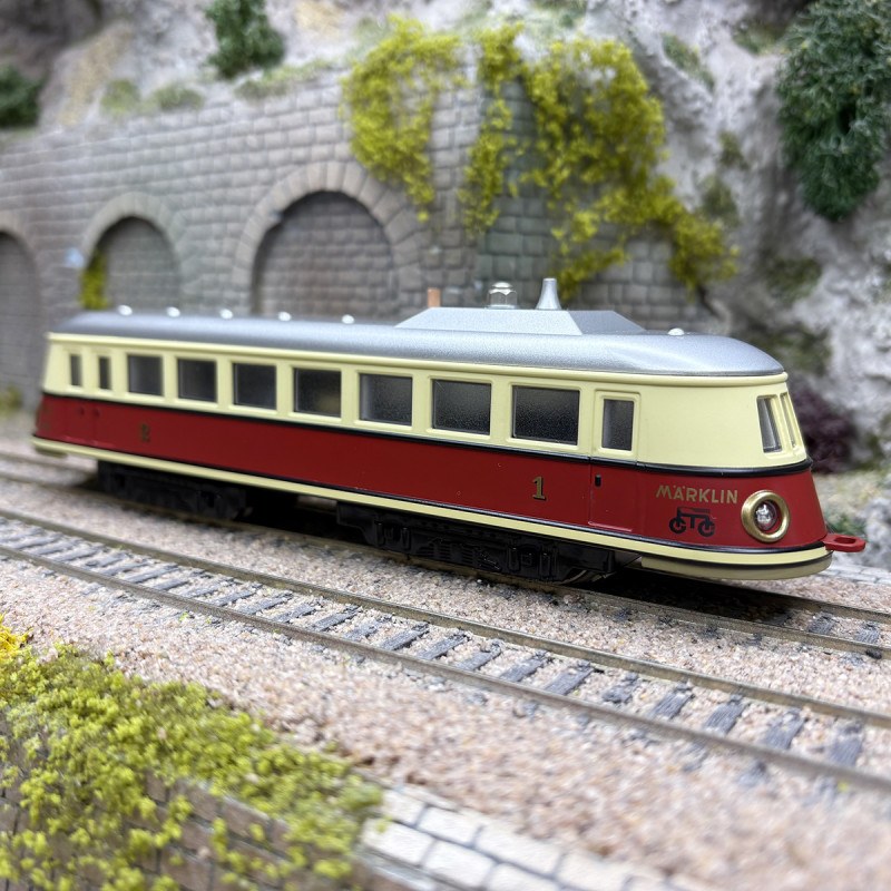 MARKLIN - Modélisme ferroviaire HO 3 rails et Z 2 rails locomotives ...