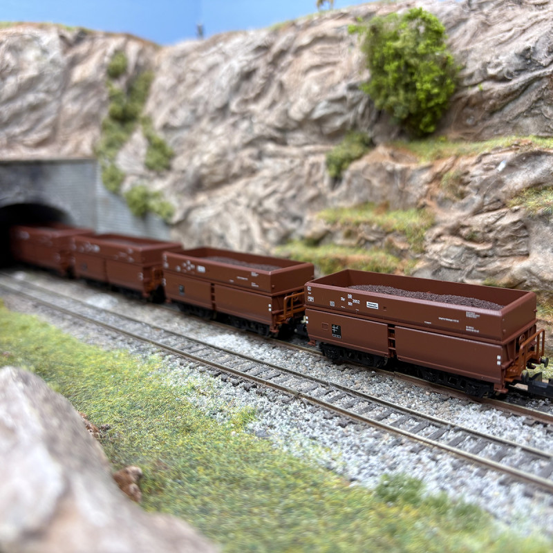 10 wagons trémies basculantes type Erz IId OOt, transport de minerai ...